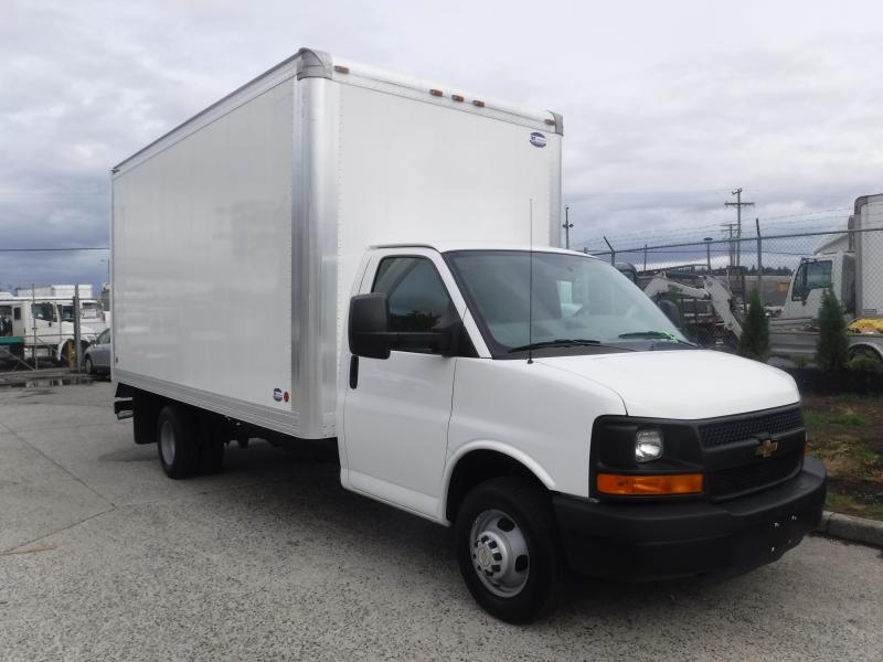 2015 Chevrolet Express G3500 16 Foot Cube Van with Ramp | Repo.com