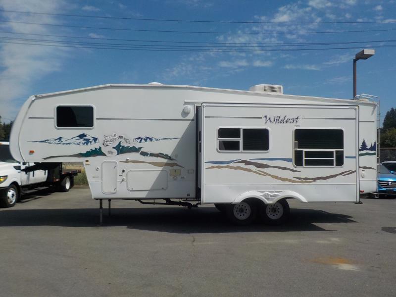 2005 Forest River Wildcat 30 Foot 5th Wheel Travel Trailer 1 Slide Out ...