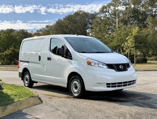 2021 Nissan NV200 S Cargo Van with Rear Shelving | Repo.com