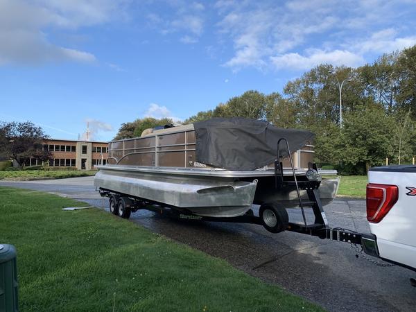 2013 Sylvan 13 Person Pontoon Boat | Repo.com