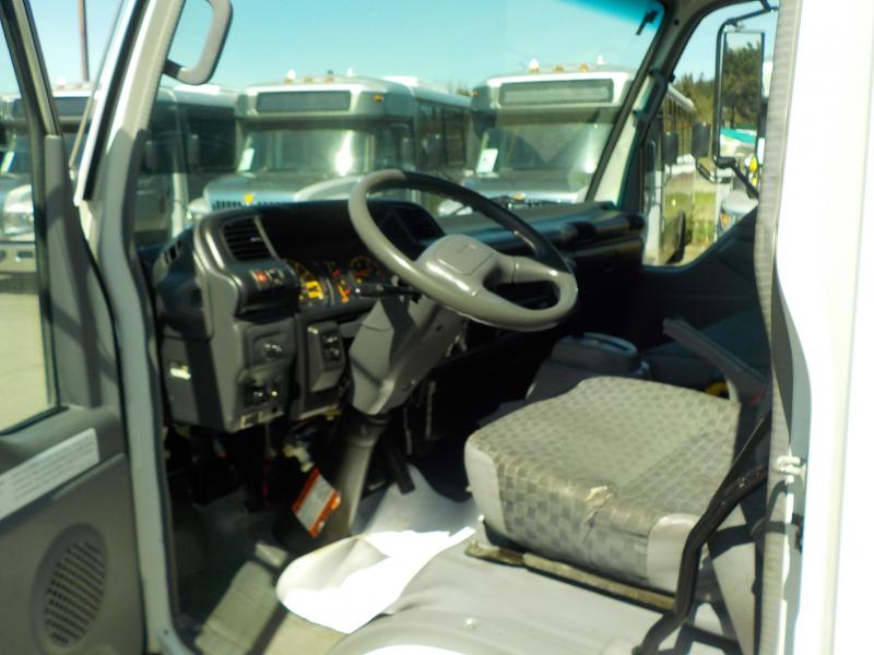 2006 Isuzu Npr Lcf 14 Foot Service Truck Turbo Diesel | Repo.com
