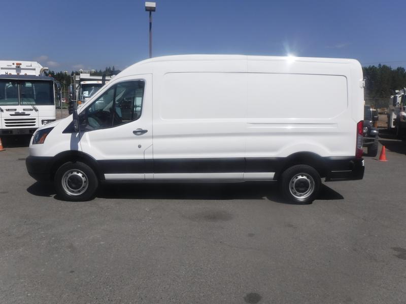 Repo.com | 2017 Ford Transit 250 Cargo Van Medium Roof 148-inch. WheelBase