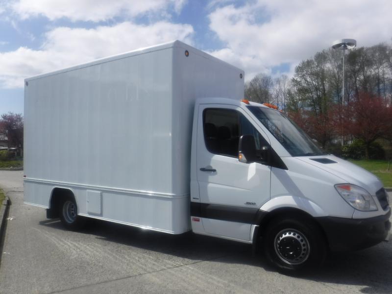 2010 Mercedes-Benz Sprinter 3500 170-in. WB 14 Foot Cube Van Diesel ...