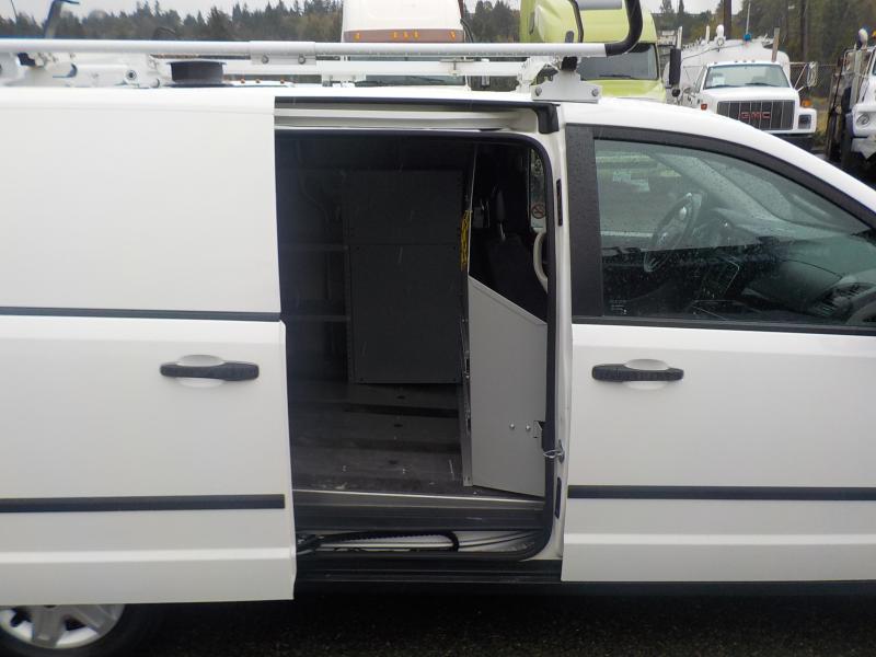 2013 Dodge Caravan Cargo Van with Shelving & Ladder Rack | Repo.com