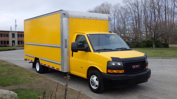 2019 GMC Savana G3500 16 Foot Cube Van with Loading Ramp | Repo.com