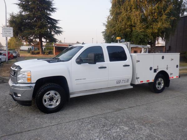 2012 Chevrolet Silverado 2500HD Crew Cab 4WD Service Truck | Repo.com