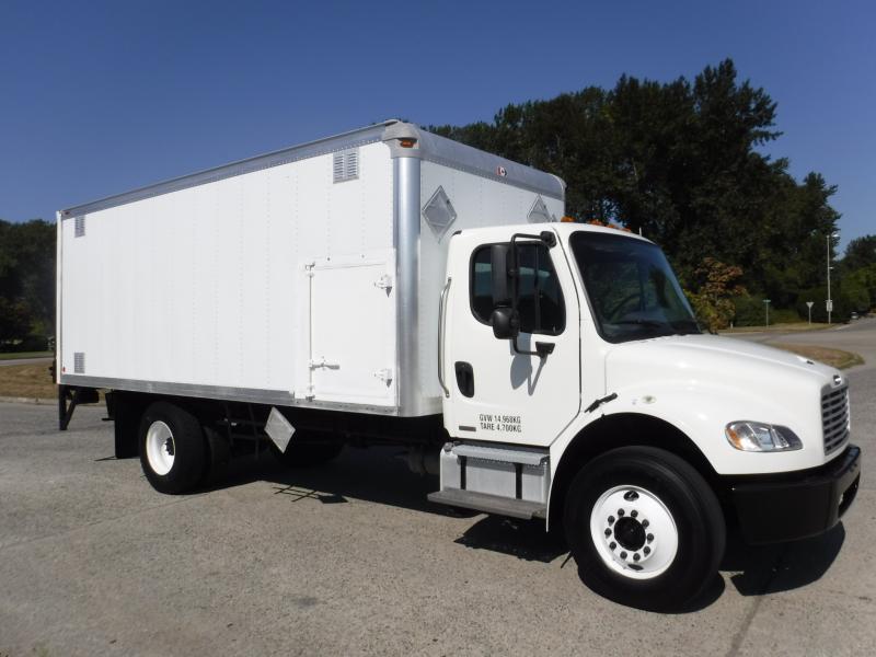 2010 Freightliner M2 106 20 Foot Cube Van Diesel with Air Brakes and ...