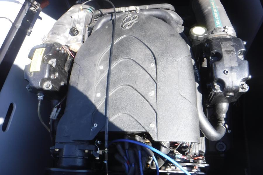 Repo.com | 2008 Centurion Speed Boat and Trailer