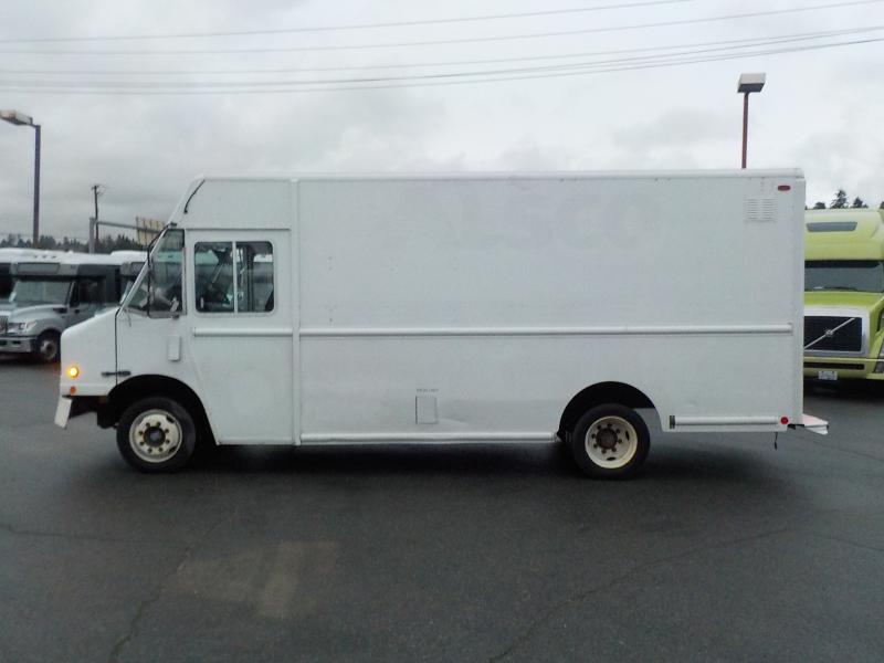 2008 Freightliner M-Line Utilimaster Walk-in Cargo Van Diesel | Repo.com