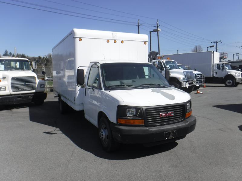 2007 GMC Savana G3500 14 Foot Cube Van | Repo.com