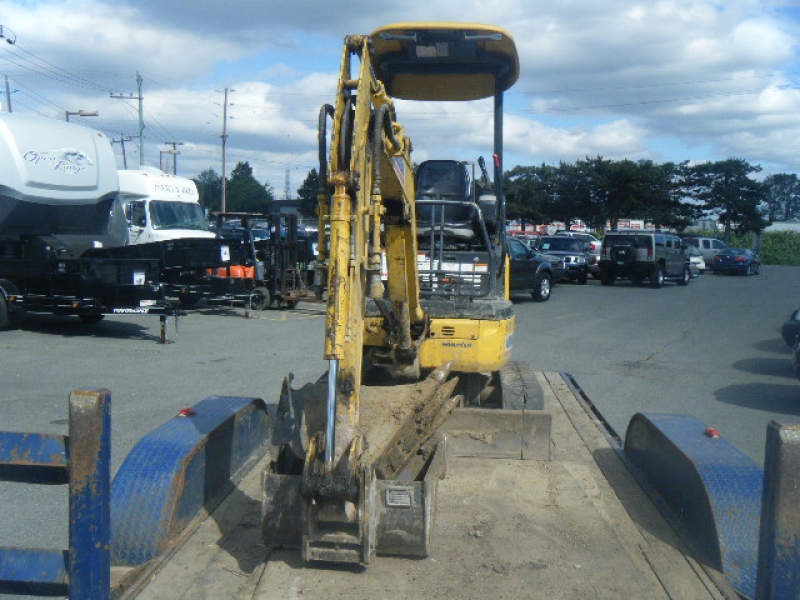 2006 Komatsu PC18MR-2 Mini Excavator | Repo.com
