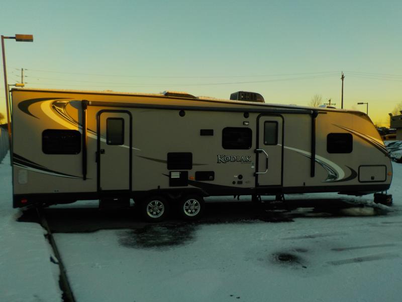 2013 Dutchmen Kodiak 292TQB Toy Hauler Travel Trailer One Slide Out ...