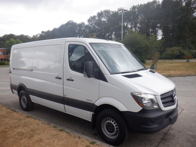 2016 Mercedes-Benz Sprinter 2500 Low Roof Cargo Van Van 144-in. WB ...