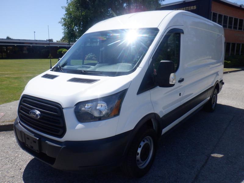 2018 Ford Transit 150 Medium Roof Cargo Van 148-inch Wheelbase | Repo.com