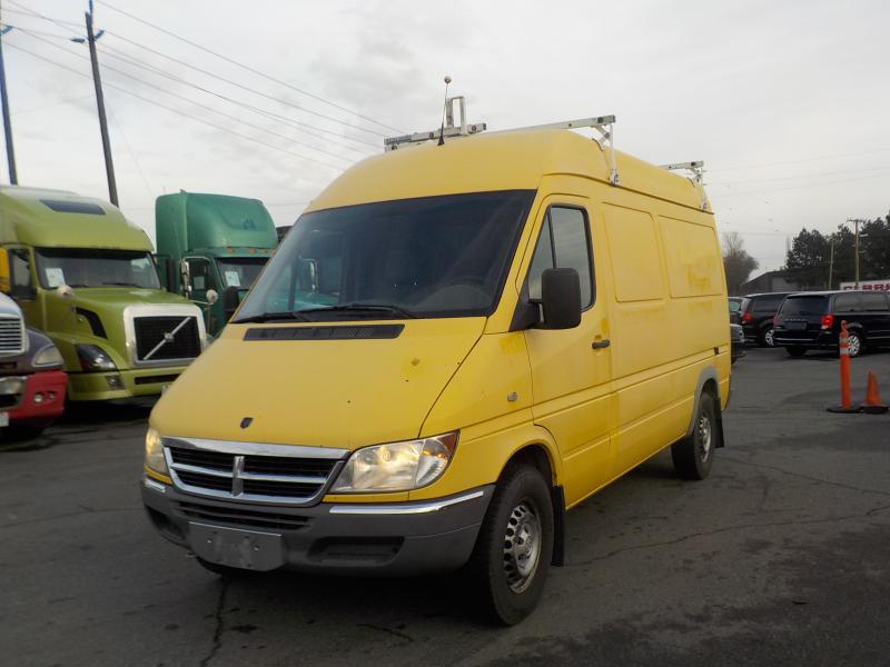 2006 Dodge Sprinter Cargo Van 2500 High Ceiling 140-in. WB Diesel ...