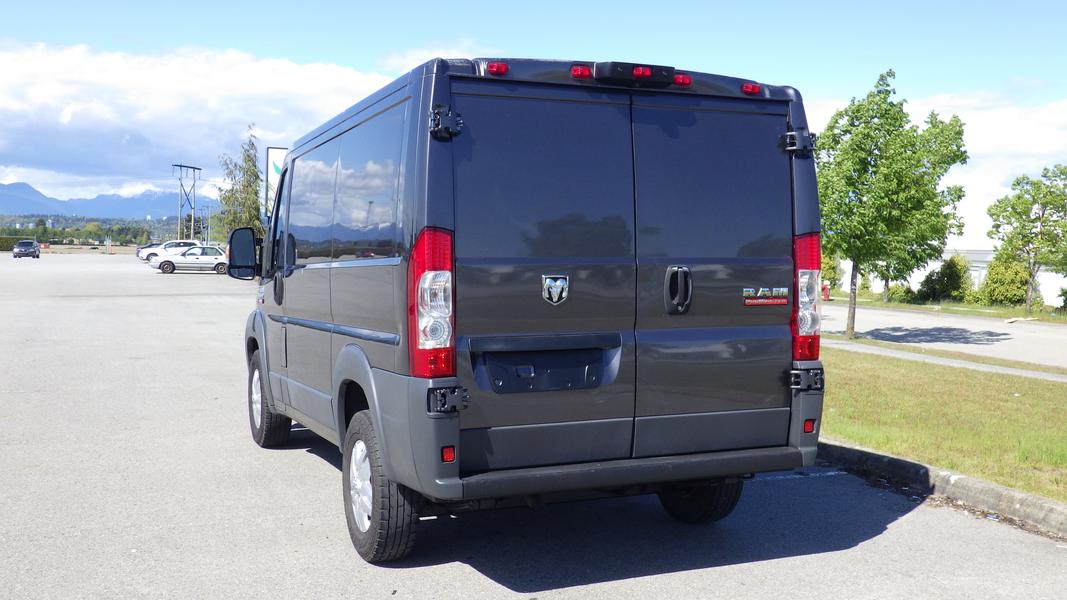 2014 RAM Promaster 1500 Low Roof Tradesman 118-inches. WheelBase Cargo ...