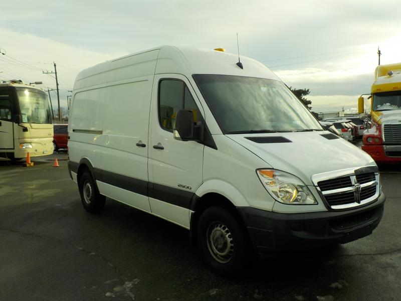 Repo.com | 2009 Dodge Sprinter Cargo Van Diesel 2500 144-in. WB with ...
