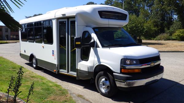2015 Chevrolet Express G4500 18 passenger Bus Diesel With Wheel Chair ...