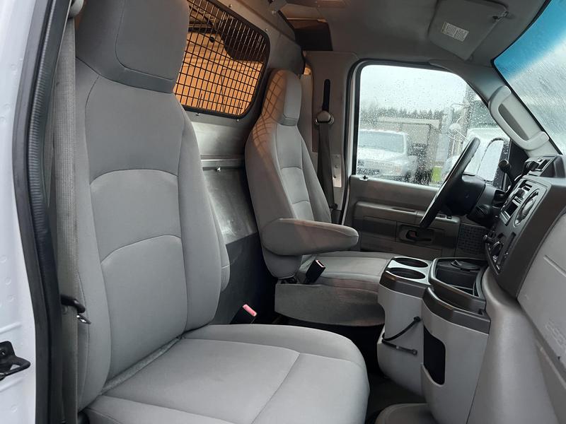 2011 Ford Econoline E-350 Super Duty | Repo.com
