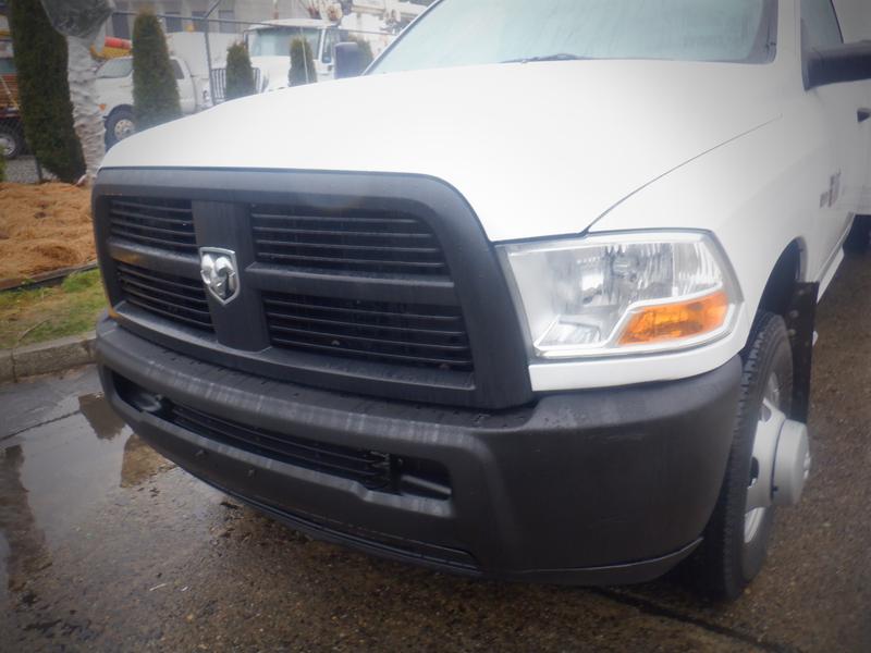 2012 Dodge Ram 3500 Cube Van With Rear Shelving | Repo.com