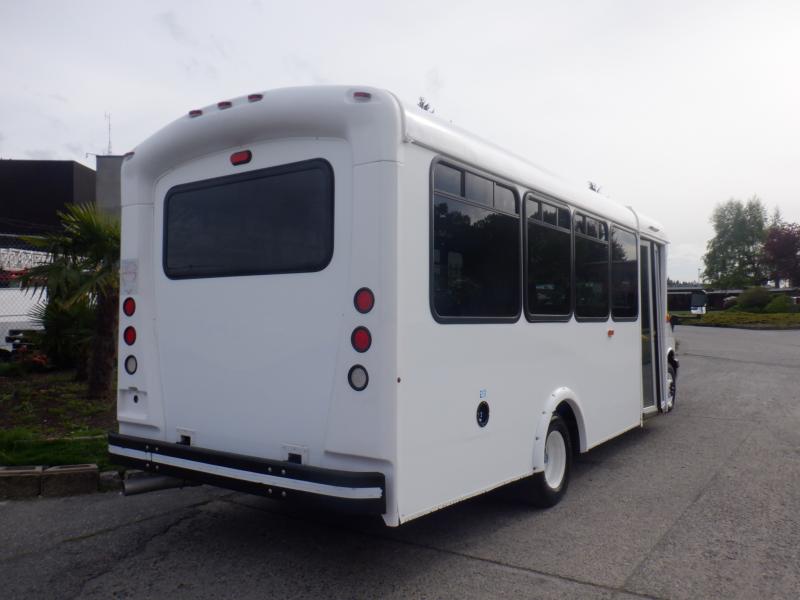 2014 Chevrolet Express G4500 22 Passenger Bus Diesel With Wheelchair ...