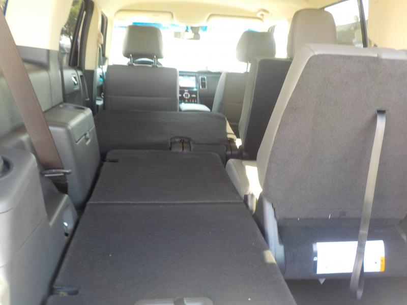 Repo.com | 2017 Ford Flex Limited AWD 3rd row seating