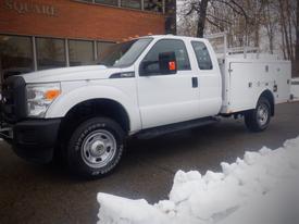 Repo.com : 2015 Ford F-350 SD Service Box With Bed Slide 4WD Listing Report
