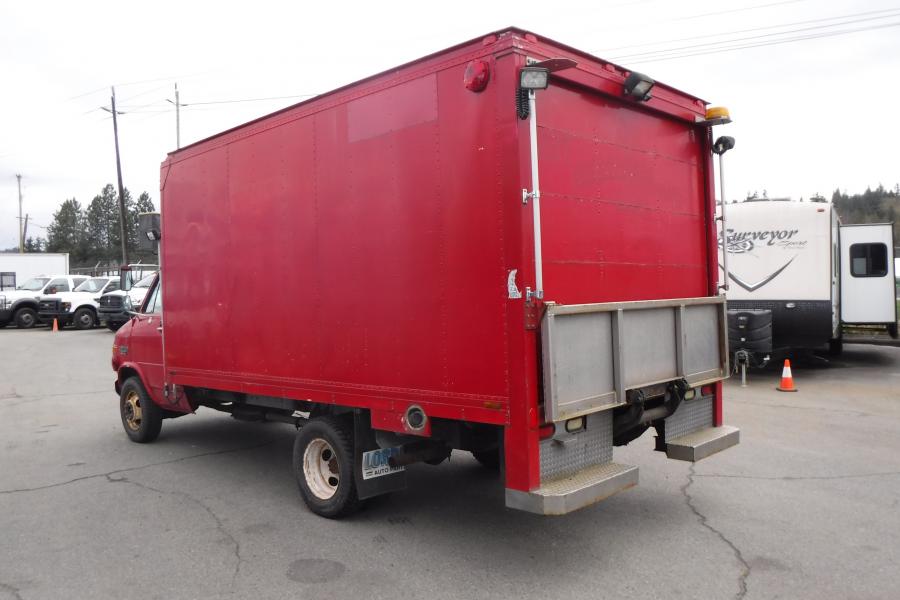 1991 Chevrolet G-Series Van G30 14 Foot Cube Van with Power Tailgate ...