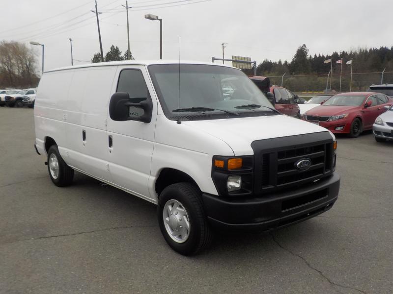 2008 Ford Econoline E-150 Cargo Van w/ Shelving | Repo.com