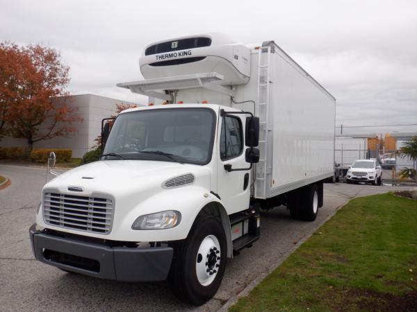 Repo.com | 2015 Freightliner M2 106 22 Foot Diesel Cube Van with Reefer