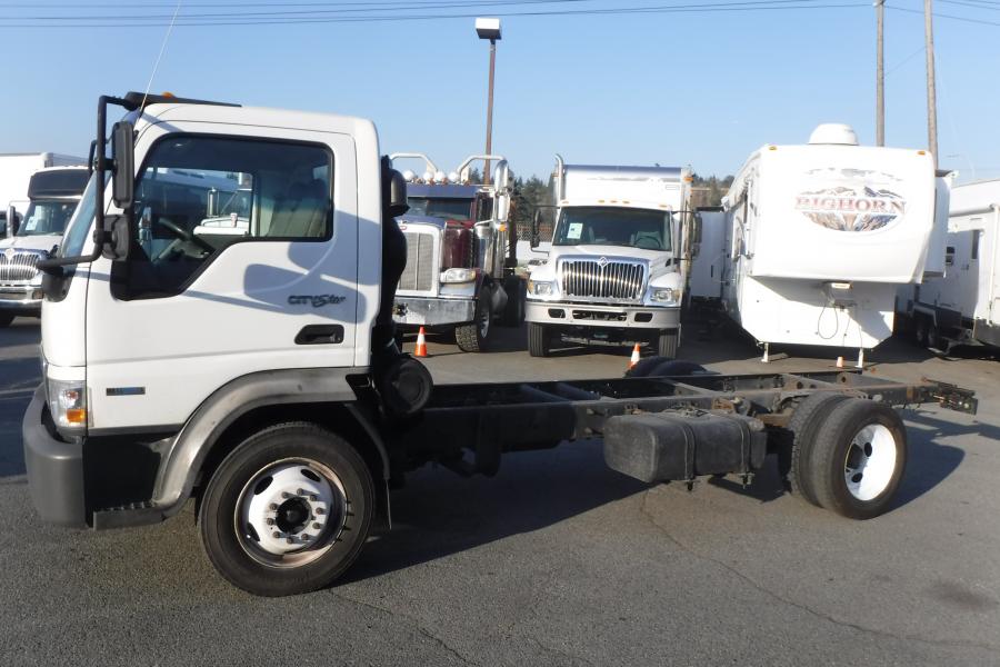 2010 International CF 600 12.5 Feet Cab And Chassis Diesel | Repo.com