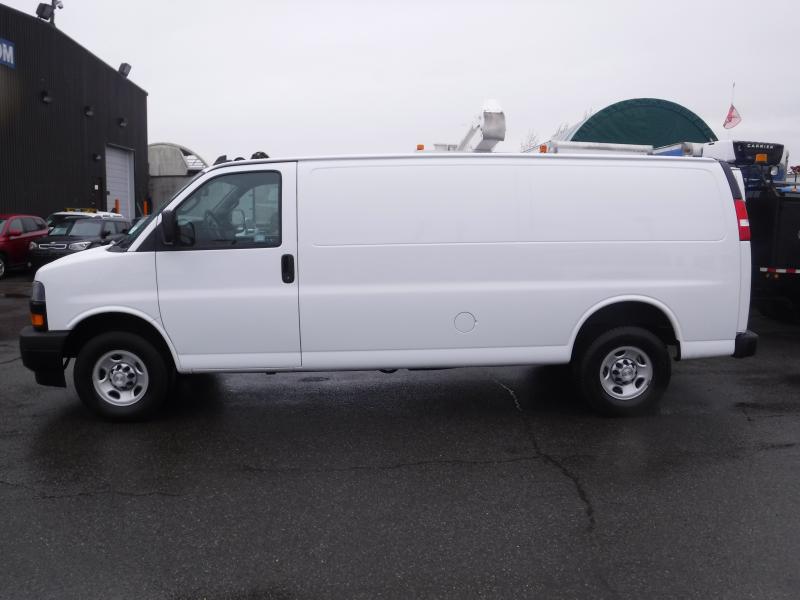 2018 Chevrolet Express 2500 Extended Cargo Van | Repo.com