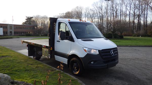 2020 Mercedes Benz Sprinter 12 Foot Flat Deck Diesel | Repo.com