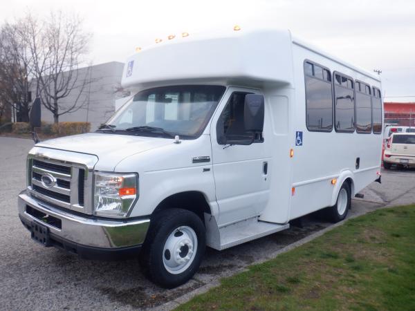 2011 Ford E350 Econoline 8 Passenger Bus With Wheelchair Accessibility ...