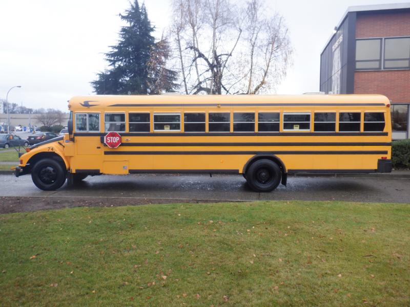 2006 Blue Bird Vision 48 Passenger Diesel School Bus With Hydraulic ...