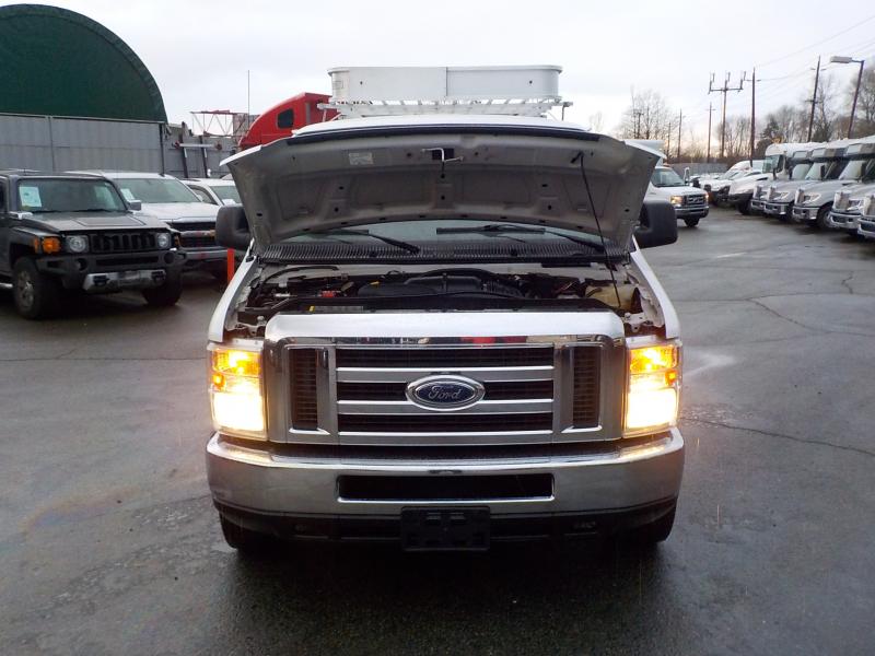 Repo.com | 2008 Ford Econoline E-350 Extended 15 Passenger Van with ...