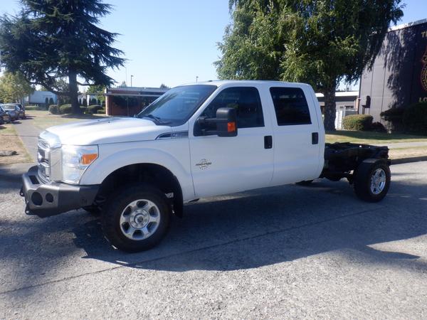 2015 Ford F-350 SD XLT Crew Cab and Chassis 4WD Diesel 176 inch ...