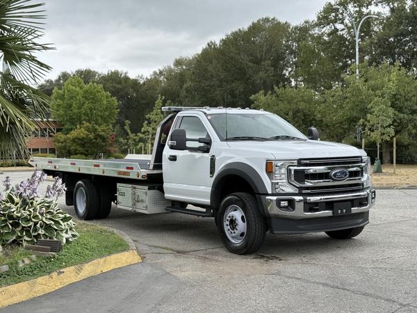2022 Ford F600 XLT 20-Foot Roll Off Flat Deck Tow Truck 4WD | Repo.com
