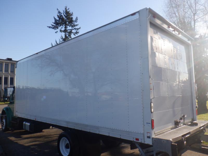 2016 Freightliner M2 106 Cube Van 22 foot Cummins Diesel Power Tailgate ...