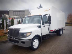 Repo.com : 2017 International TerraStar 18 Foot Cube Van 3 Seater ...