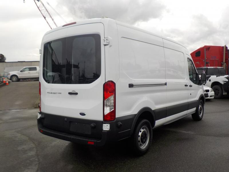 2017 Ford Transit 250 Van Med. Roof 148-in. WB Cargo Van | Repo.com