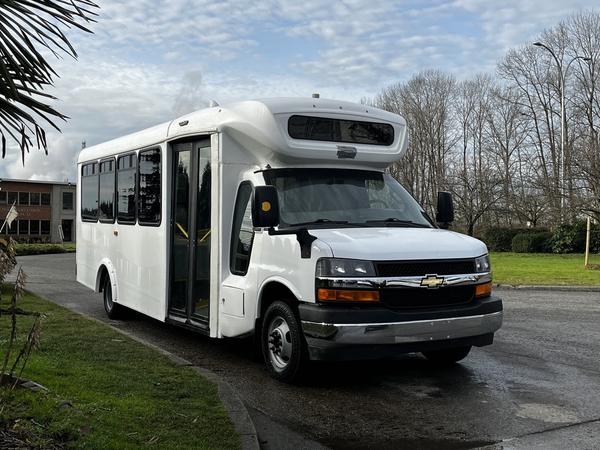 2015 Chevrolet Express G4500 22 Passenger Wheelchair Accessible Shuttle ...