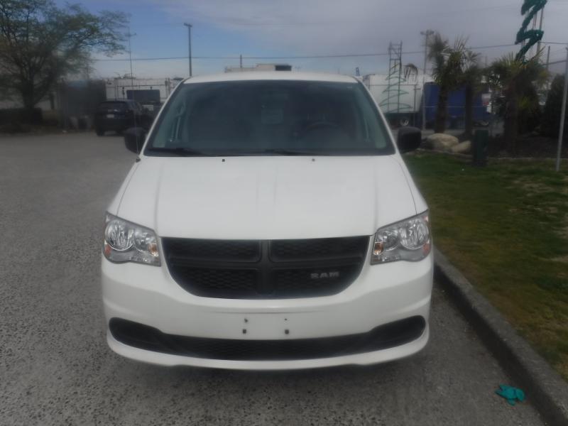 2013 Dodge Cargo Van Rear Shelving | Repo.com