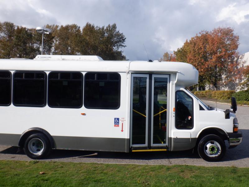 2013 Chevrolet Express G4500 Duramax Diesel 18 Passenger Bus with ...