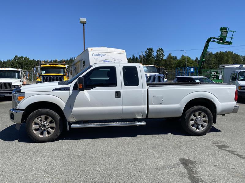 2011 Ford F-350 SD Super Cab 8 foot box Bed 4WD Diesel | Repo.com