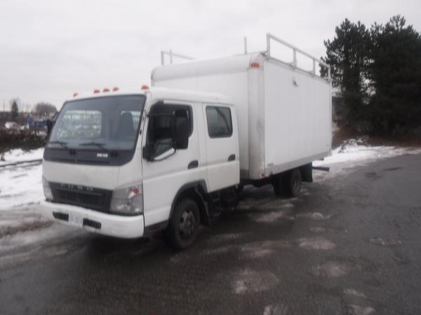 2009 Mitsubishi Fuso FE84W Cube Van 16 Foot Crew Cab Diesel | Repo.com