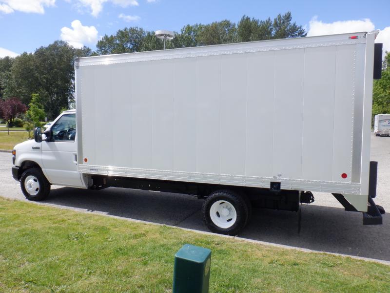2016 Ford Econoline E450 16 Feet Cube Van With Ramp | Repo.com