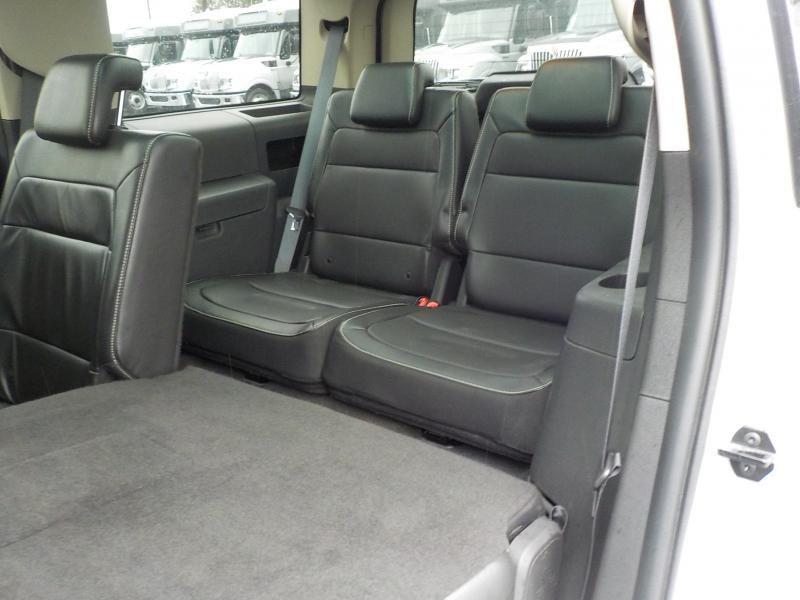 2010 Ford Flex SEL AWD 3rd row seating | Repo.com