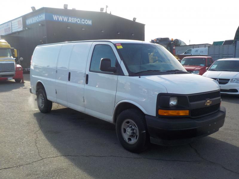 2017 Chevrolet Express 2500 Extended Cargo Van | Repo.com