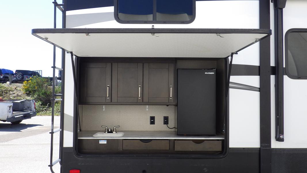 2021 Grand Design Recreational 311BHS 31 Foot Fifth Wheel Trailer with ...